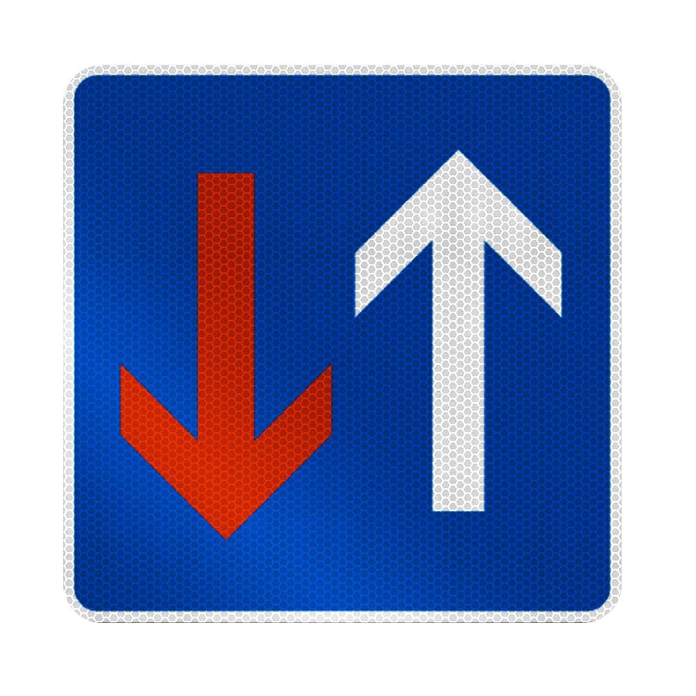 Sign Face VZ 308 Vorrang vor dem Gegenverkehr