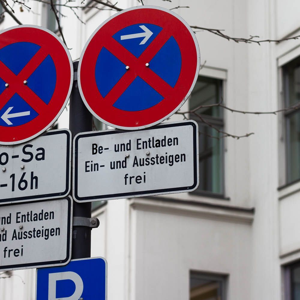 Sign Face No Stopping start line-up left VZ 283-21